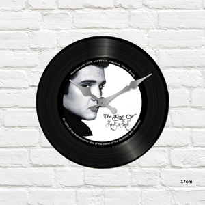 Elvis Presley Small Clock King Of Rock N Roll 17cm